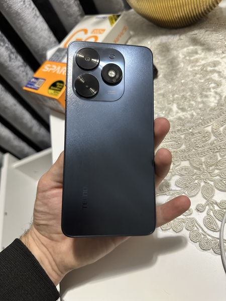 Tecno Spark go 2024 4/64