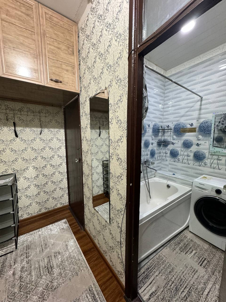 Продается квартира на Чиланзаре 19квартале 1*2 с ремонтом и техникой.