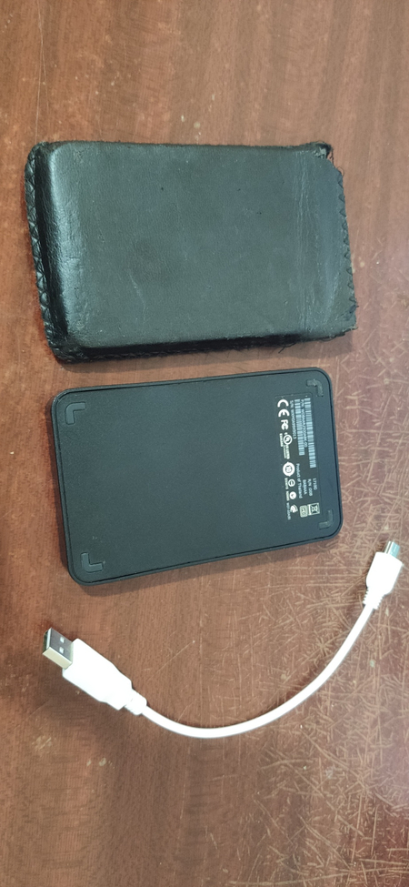 Hard WD 750 Gigabayt, + Kabel va chexoli bor, Usb 2. Garantiya