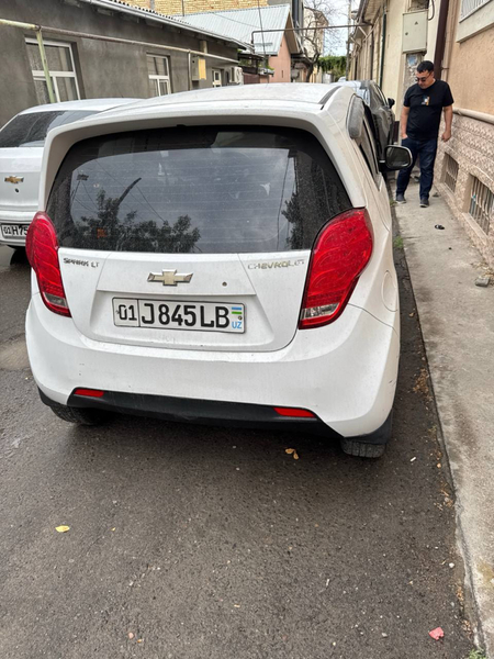 spark sotiladi holati orta azgina mehr talab moshina