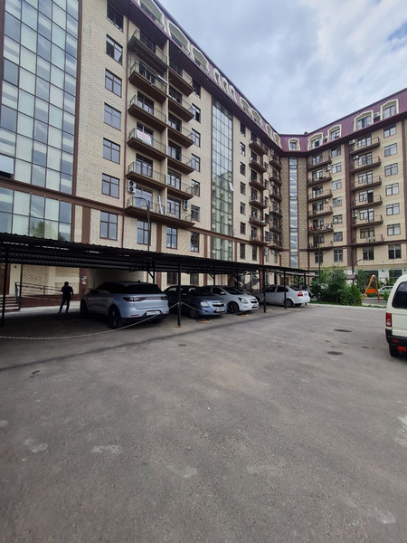 Новостройка 3х комн. Кирпич. Коробка 3й этаж