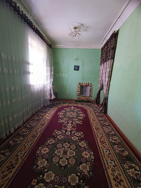 Juma shahrida arzon hovli