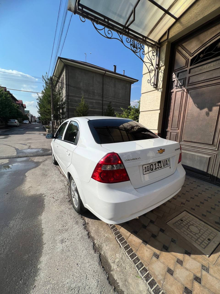Nexia 2 Avtomat karobka sotiladi