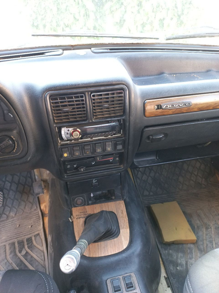 Волга 3110 сотилади