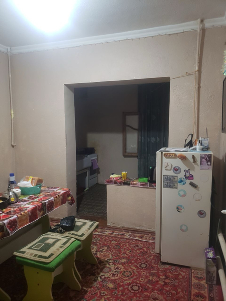 Срочно!! Карасу 3 Продается 3 ком квартира на 1 этаже