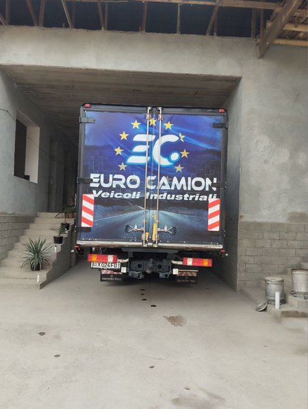 Srochni sotiladi kelishamiz