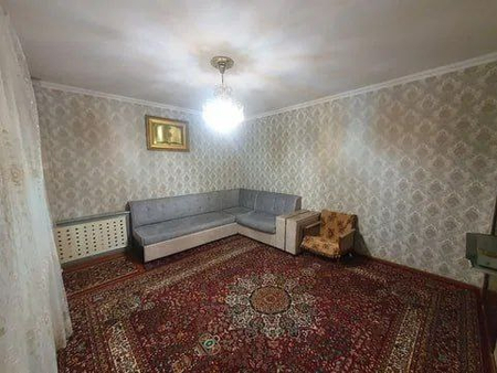 Продается 2-комнатная квартира в Юнусабаде, 6 квартал.