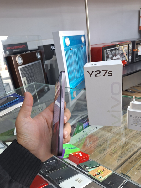 VIVO Y27S 8/128 Holati ideal