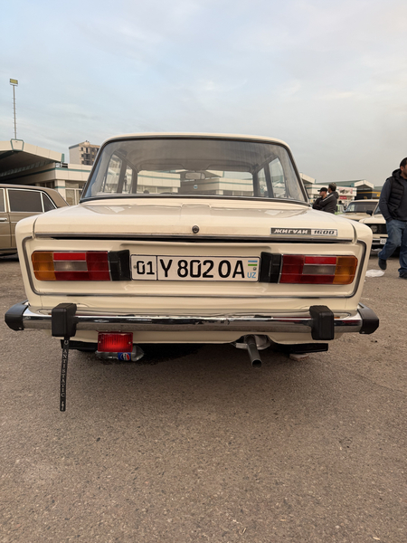 VAZ 2196 sotladi