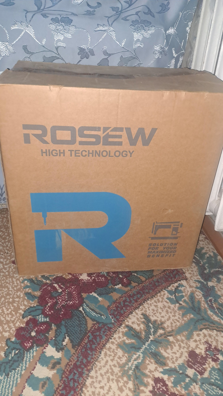 Оверлок Rosew. Новые.