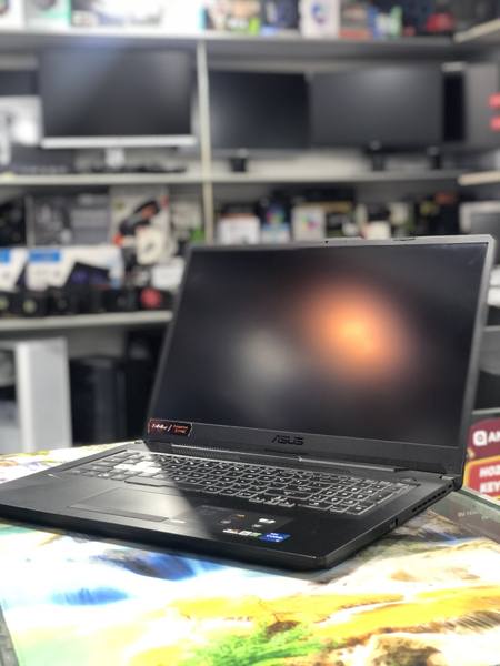 Kuchli igrovoy noutbuk ASUS TUF Gaming