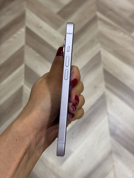 iPhone 14, без коробки/ korobkasi yo’q
