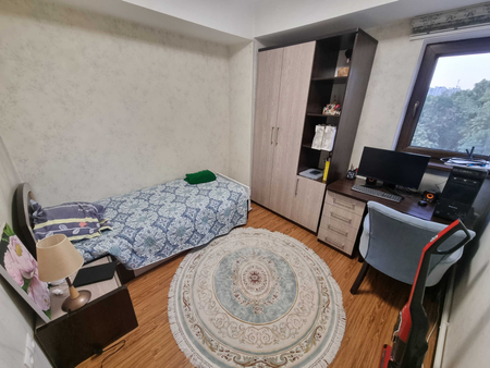 Продаётся квартира Юнусабадский район Ц5