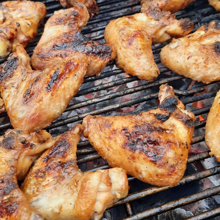 Barbecue mangal tog'oraga va tahtaga zakaz olamiz