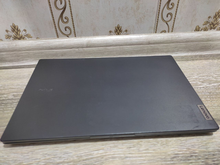 Lenovo i3 12-avlod i7 11-avloddan kuchli