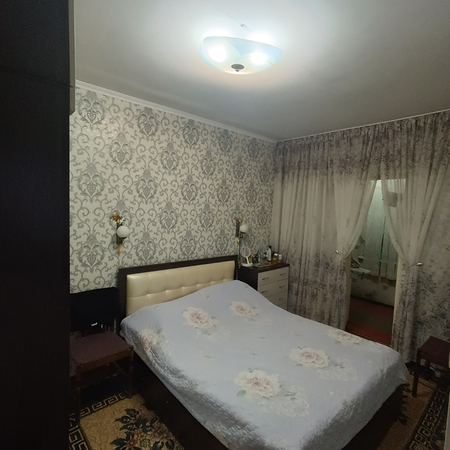 Бадамзар Срочно продается 2х комнатная квартира