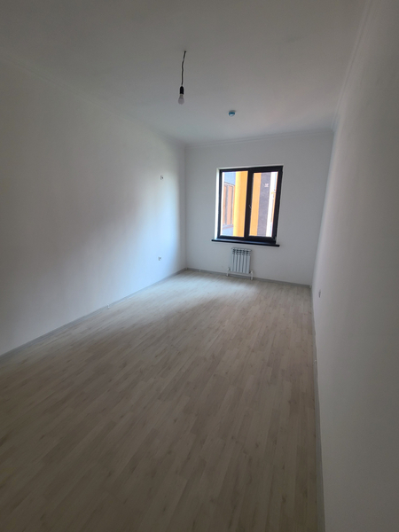 Kvartera sotiladi srochni,  продаётся квартира срочно