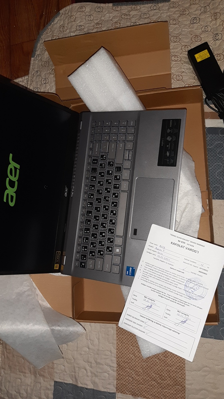 Ноутбук ACER core i5 новая версия с отпечаток пальцем для IT ником