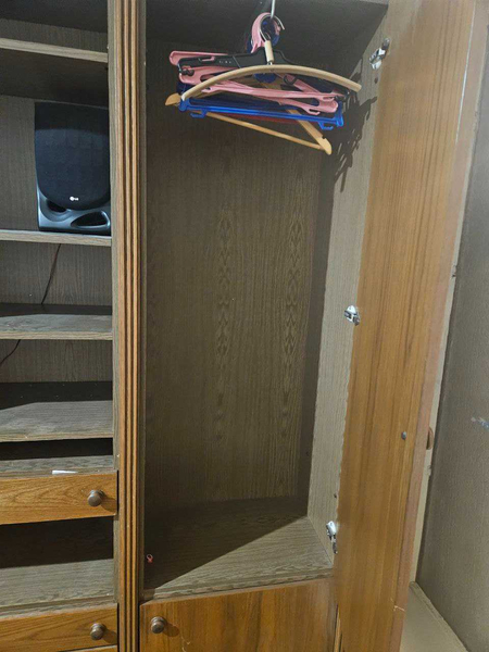 Продаётся стенка в зал