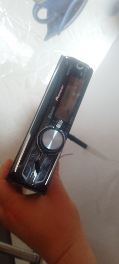 Магнитола Pioneer DEH-6400BT