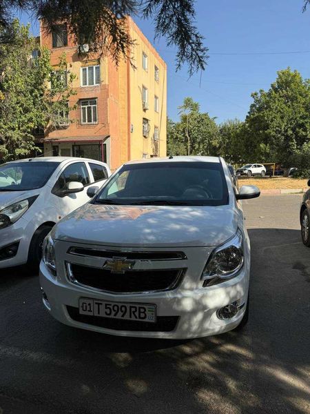 2023 й. Cobalt 4-позиция. 12900 км. Оқ рангли. Пропан 4 авлод таблетка