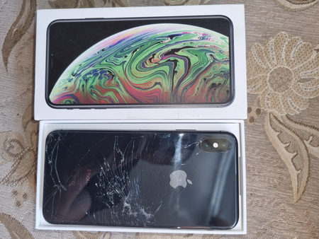 iphone xs max 64 gb