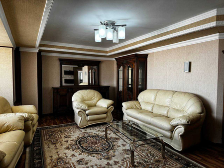 2-х комнатная квартира на Дархане в Московских высотках