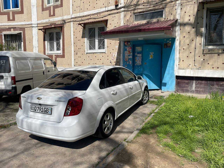 Продаётся Ласетти 1.6, 2013 года 3-я позиция