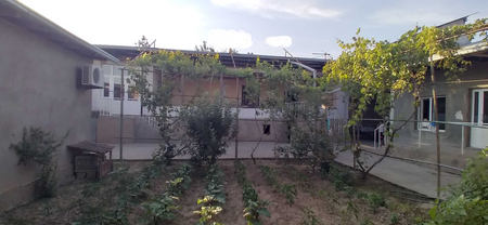 Продам дом Кибрай Туркмахалла 6соток 9комнат угловая