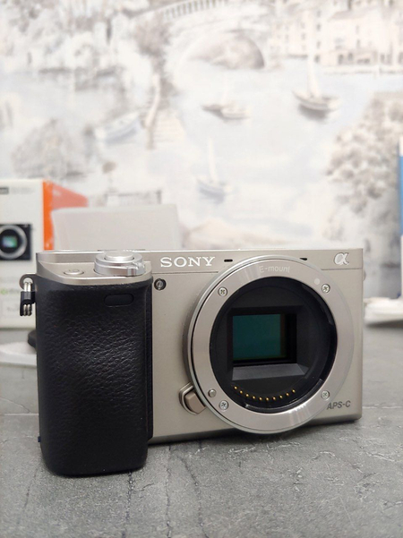 sony a6000 komplekt