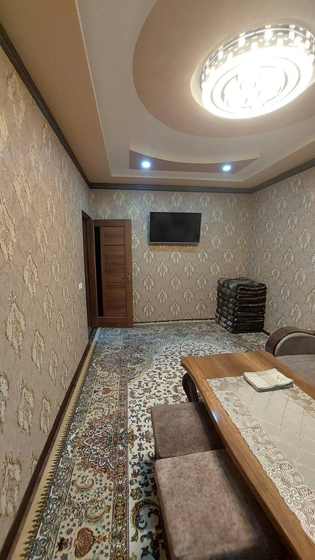 Квартира сотилади. Пахтазор