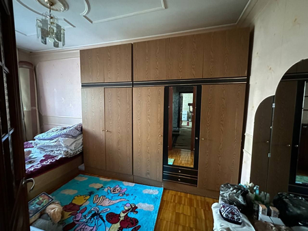 Спальный гарнитур состояние нормальное как на фото