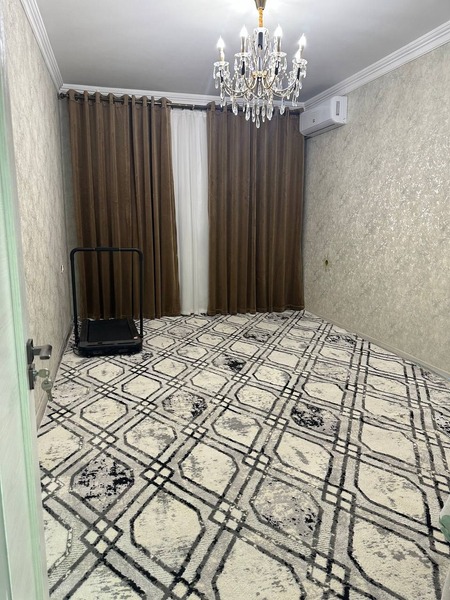 Yunus obod 10 kv da 3/3/5 sotiladi narxi 80$min