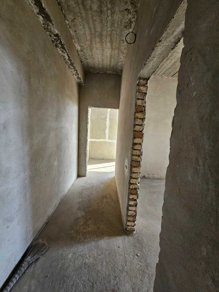 3 xonali 115m² 6-qavat uy sotiladi
