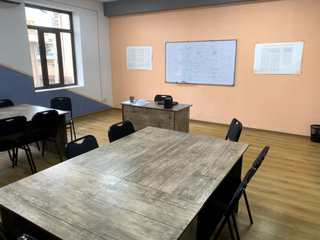 O'quv markaz ijaraga beriladi