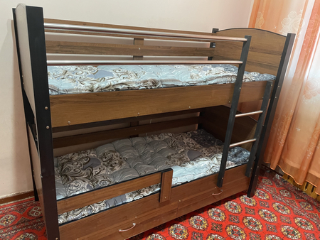 двухъярусная кровать