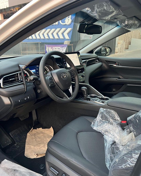 Новый Toyota Camry Hybrid 2023 (Панорама)