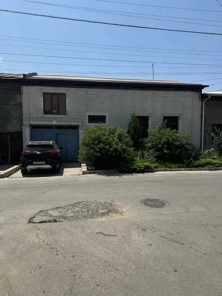 Срочна Продаётся: Дом 3,6 сотих  Хилол мед клиникаси