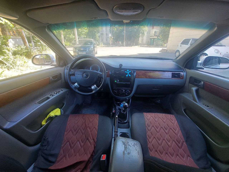 Lacetti 1.8 2-pozitsiya