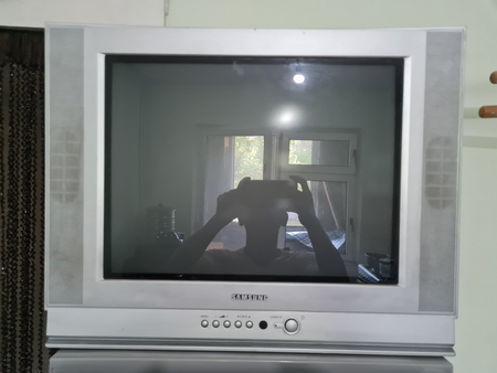 Samsung televizor sotiladi!