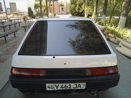 Sotiladi tayota 1987 yil