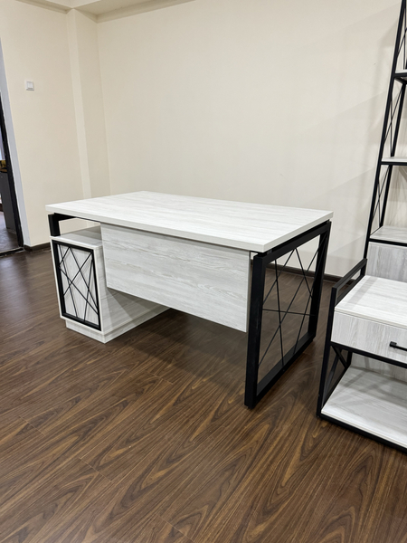 Stol/Stol Loft/Raxbar Stoli/Стол/Стол лофт/Стул/стол директора
