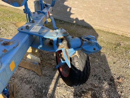 Lemken europal 7. 5 korpus bor