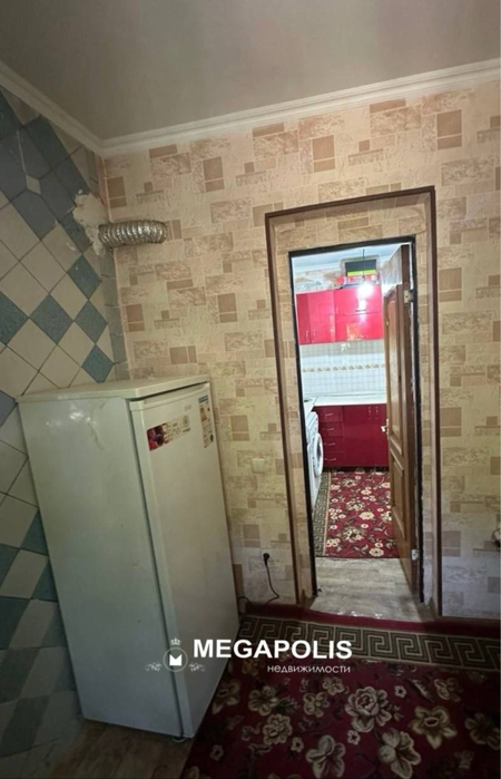 Продам 2 комнатную 2х6 балкон 54м2 Новза метро