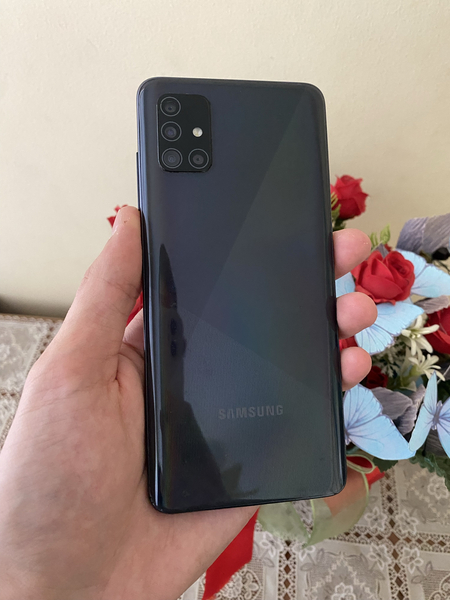 Samsung galaxy a51 sotiladi