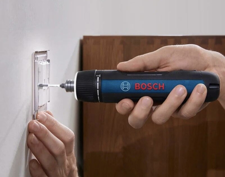 Аккумуляторная отвёртка-шуруповёрт BOSCH GO 3 pro