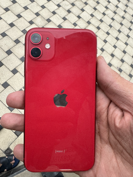 Iphone 11 LLA srochni sotiladi