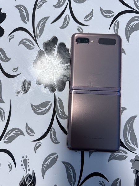 Samsung galaxy z flip 5G