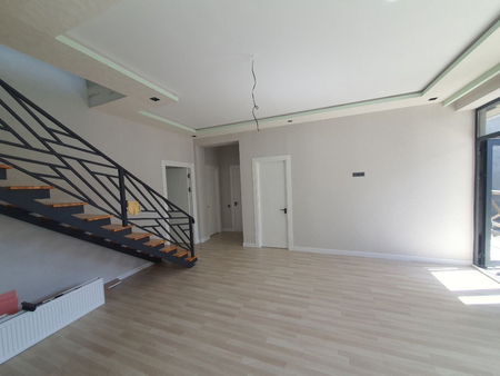 Mexnat 2.5 sotix Tayyor xolatda