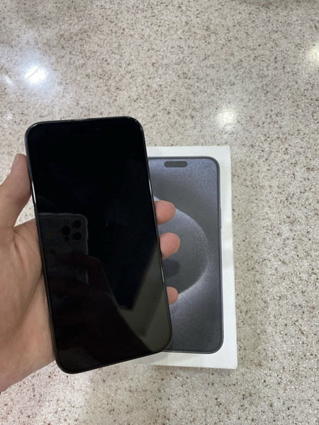 Iphone 15 pro max 256 gb ideal